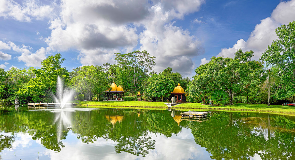 Kashi Ashram remains a sacred retreat filled with love | Indian River ...